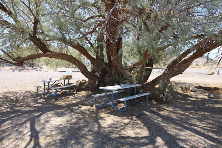 emerald-01 – Tecopa Hot Springs Campground